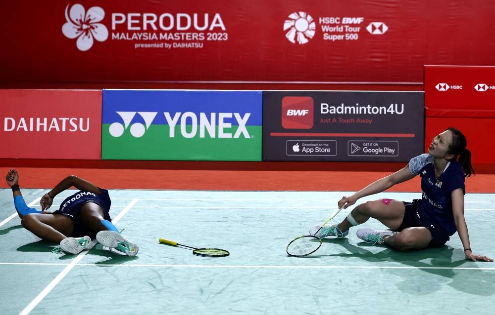 What happened between badminton duo Pearly Tan and M Thinaah?
