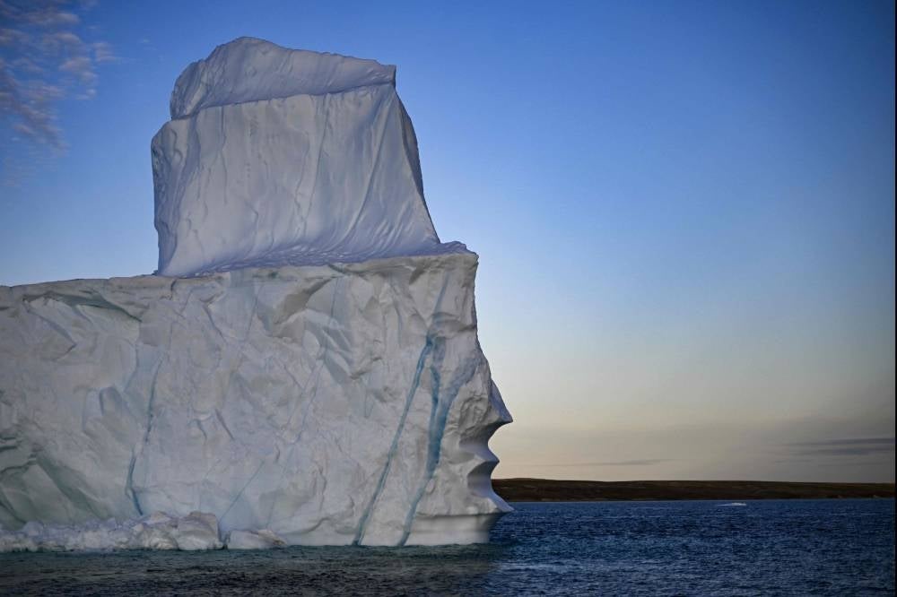 Greenland's Inuit falling through thin ice of climate change