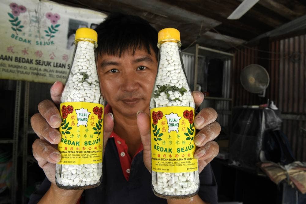 Bedak sejuk maker continues legacy of hand-making traditional beauty ...