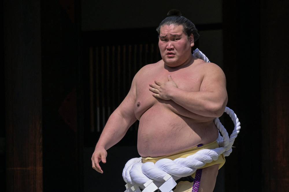 Japan's only sumo grand master to retire