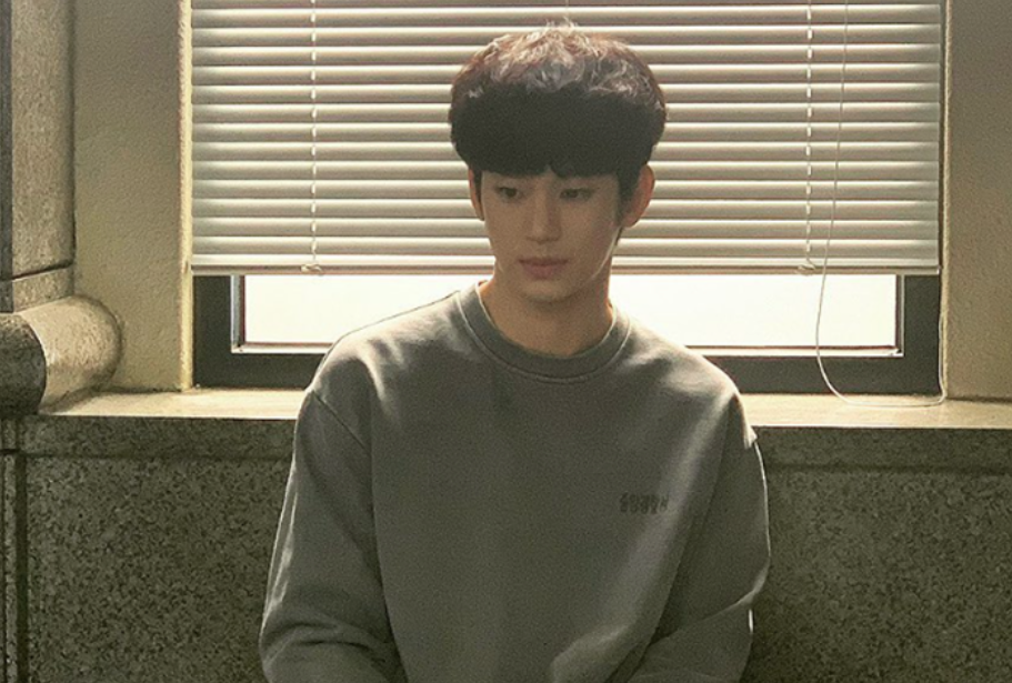 'Kim Soo-hyun Prevention Act' clears signature threshold, triggers ...