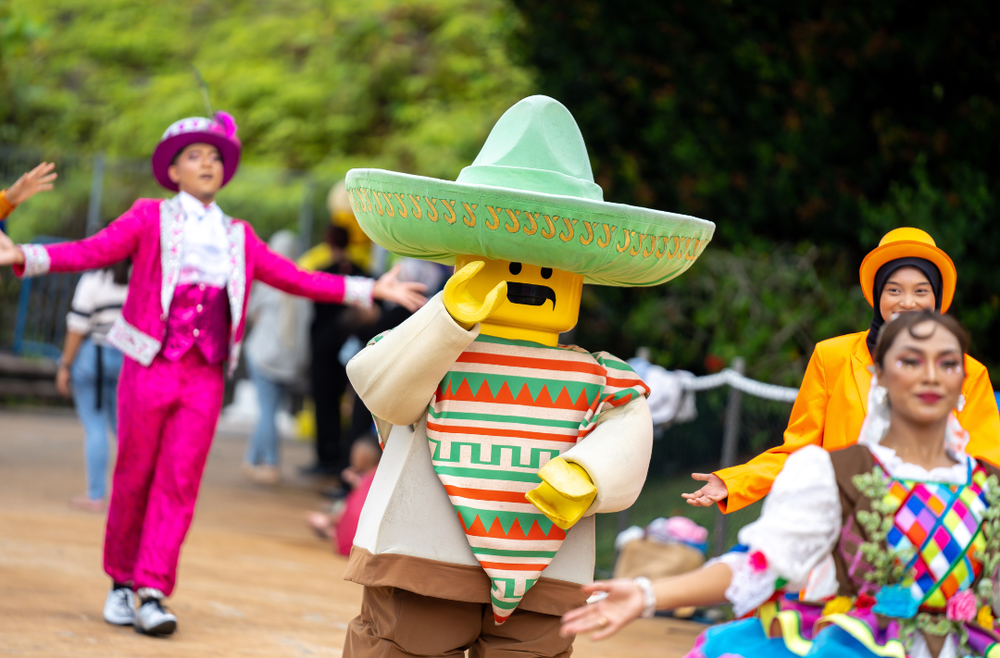 Legoland Malaysia’s splash carnival returns with more water, games, and ...