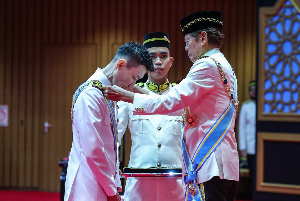 Lee Chong Wei adds 'Datuk Seri' to his list of honours
