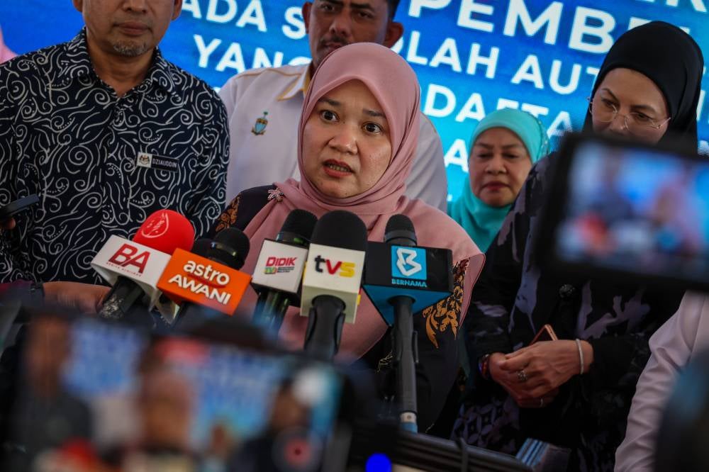 Why is only Fadhlina facing the heat in the tragic case of Zara Qairina ...