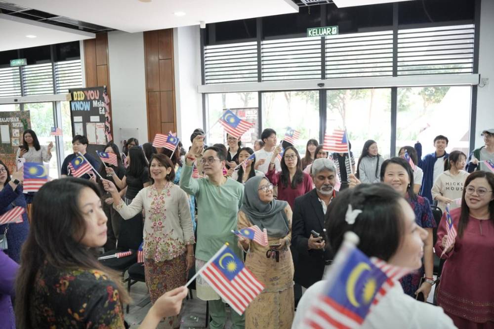 Help University students celebrate Malaysia Day with unity in diversity