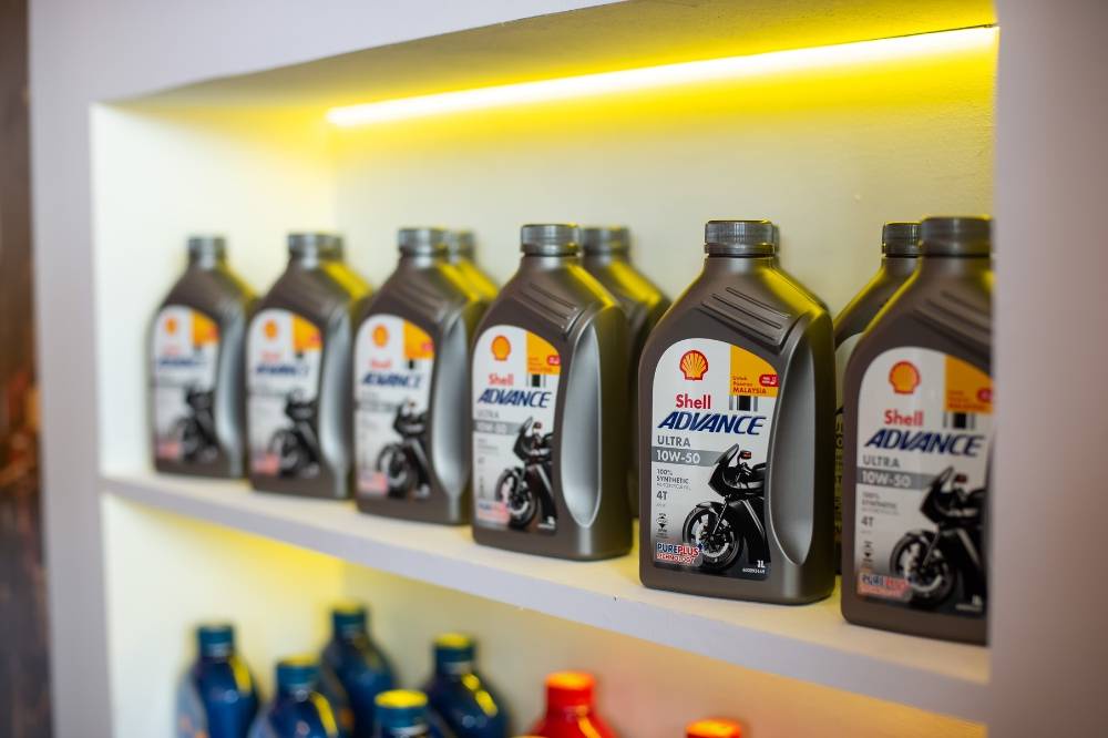 New Shell Advance Ultra delivers Ducati’s MotoGP winning performance to ...