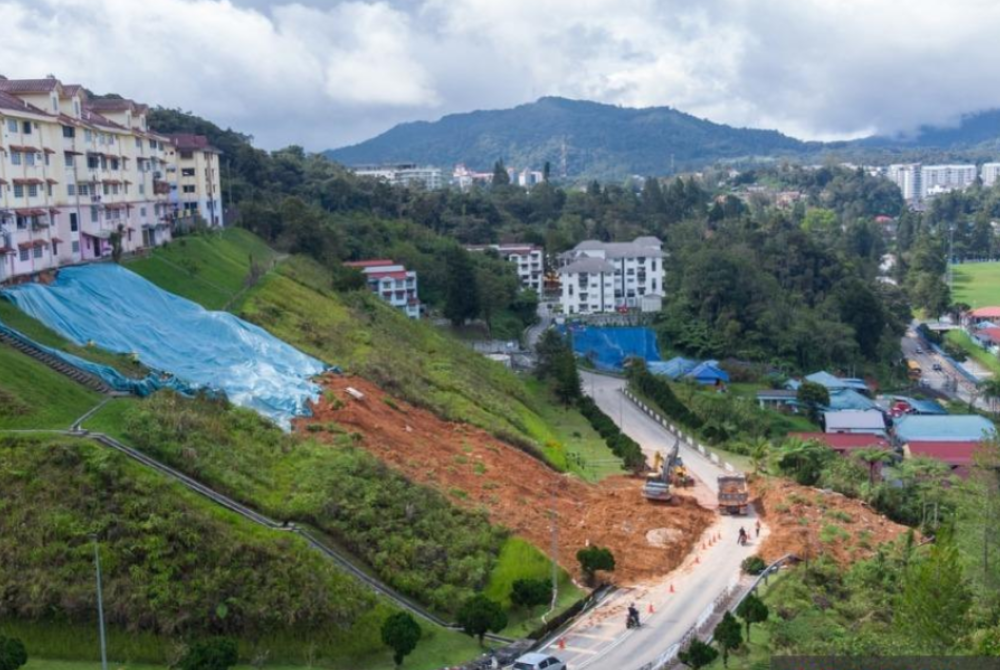 Cameron Highlands landslide caused by continuous heavy rain