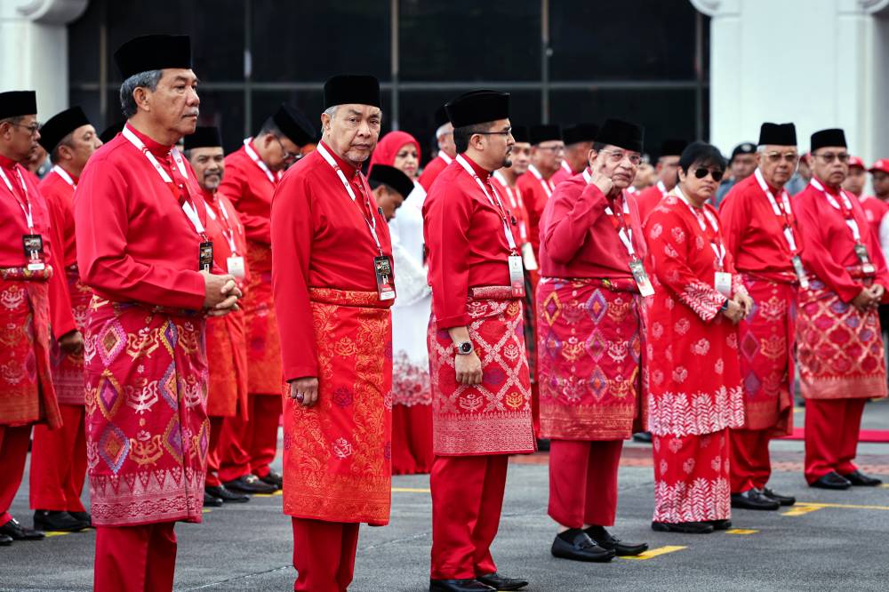 Umno commits to Unity Government, unmoved by other political offers - Zahid