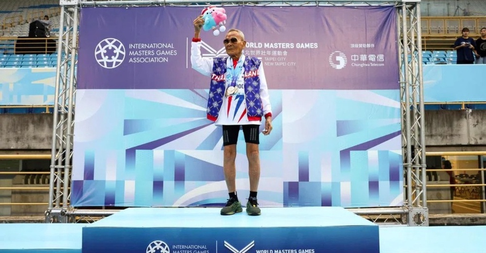 Atlet Thailand Berusia 105 Tahun Raih Pingat Emas Acara Lari Pecut