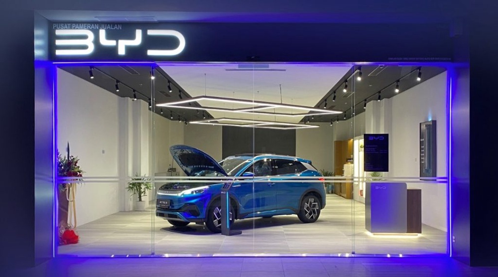 BYD’s latest showrooms in Malaysia are located inside shopping malls