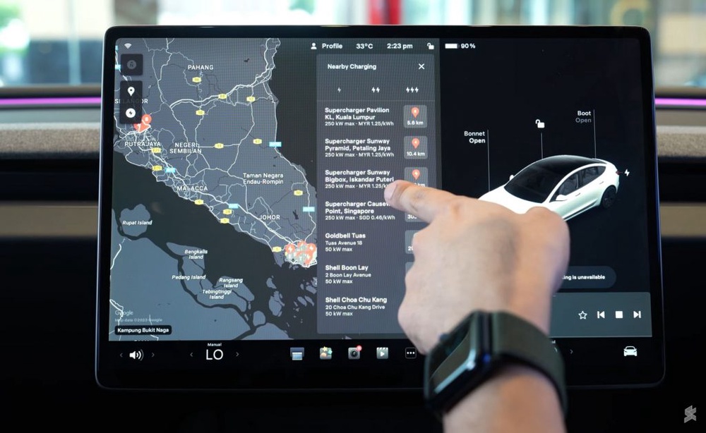 Tesla Model 3 Malaysia: No signal and gear selector stalks, but is it ...