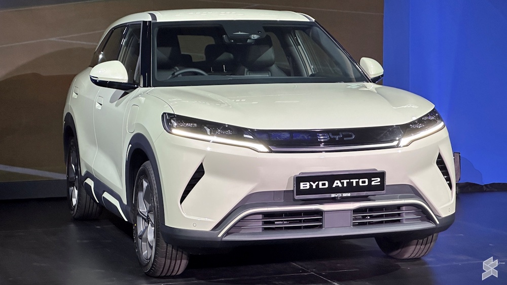BYD Atto 2 is officially in Malaysia: 174hp compact electric SUV, over ...