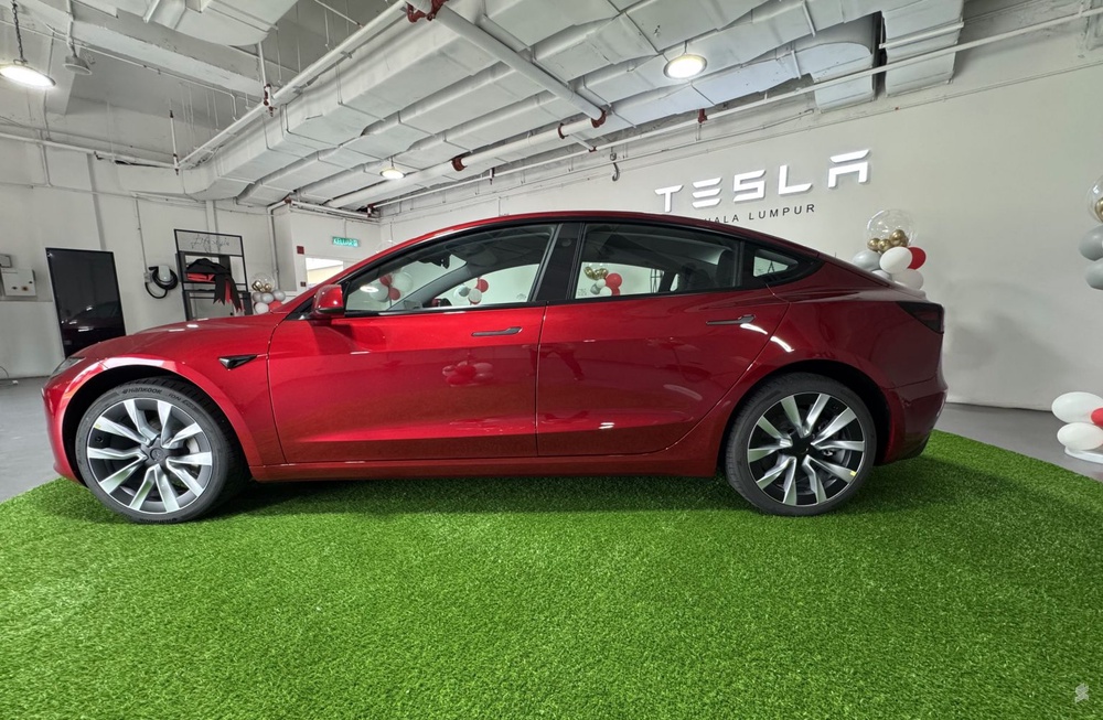 Tesla Model 3 Long Range RWD：这是终结“续航焦虑”的电动车吗？