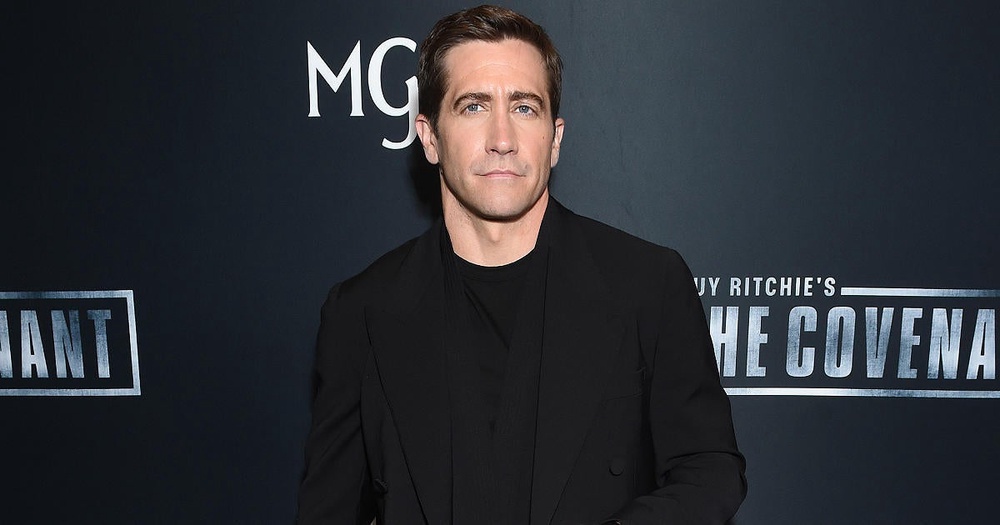Jake Gyllenhaal Accused of Erratic Behavior on Movie Set: 'He Explodes ...