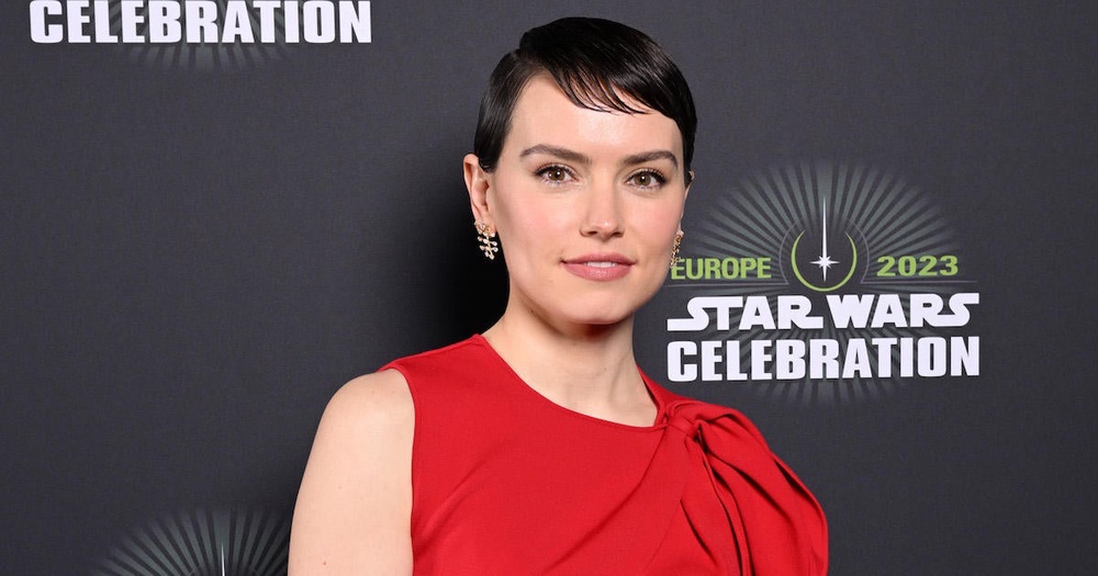 'Star Wars' Actress Daisy Ridley Has Been Diagnosed With Graves' Disease