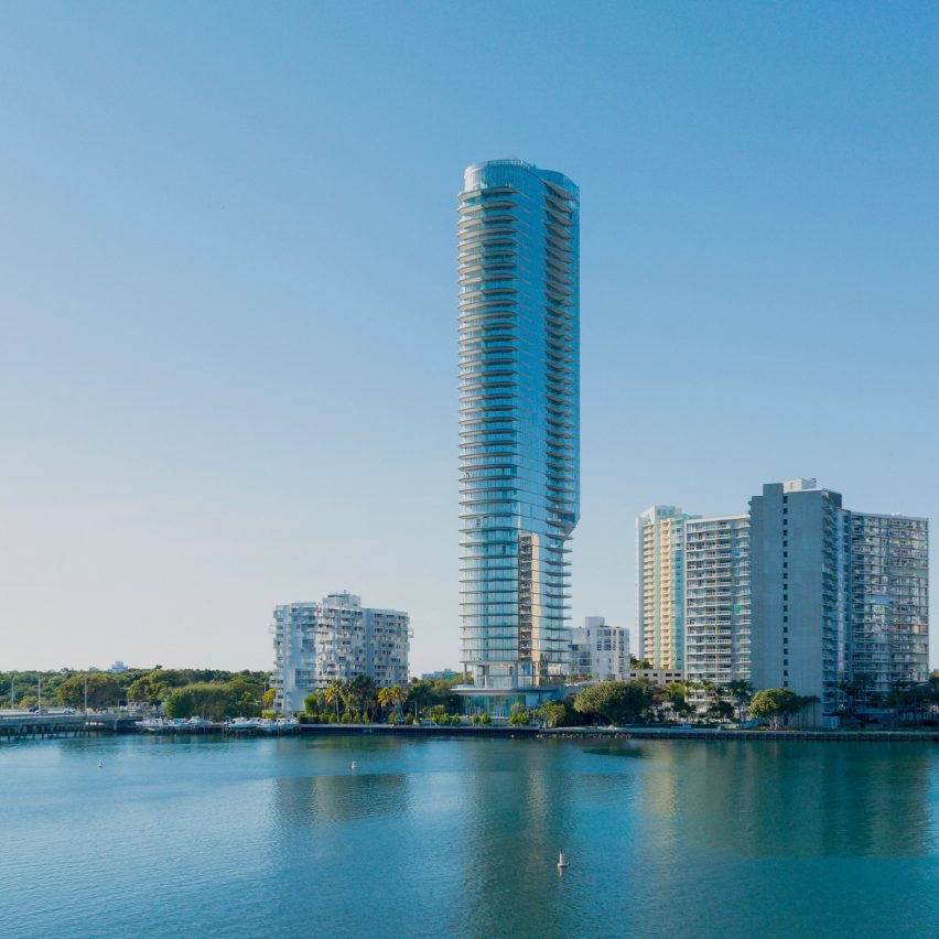 Adrian Smith + Gordon Gill adds "yacht-inspired" skyscraper to Miami ...