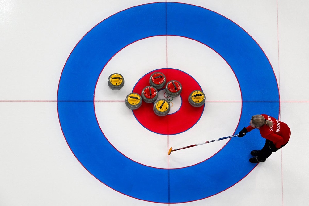 What does having the hammer mean in curling and how do you get it? The ...