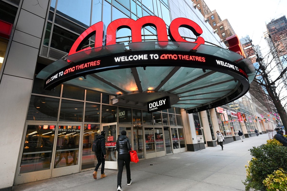 AMC Theaters will show more ads before movies