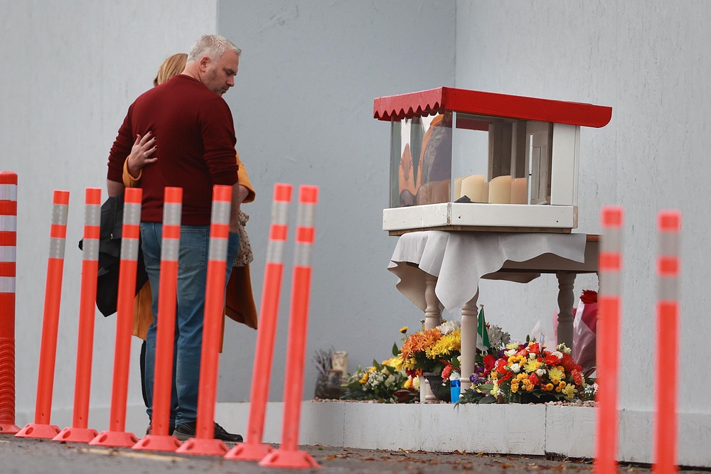 Creeslough community marks anniversary of deadly service station blast Creeslough community marks anniversary of deadly service station blast