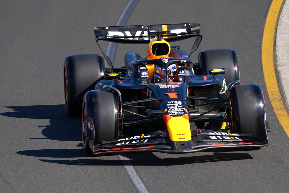 Max Verstappen secures pole position in Melbourne