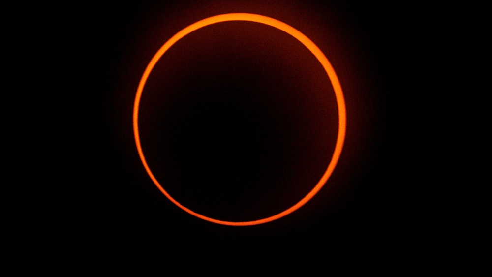 Watch live: Total solar eclipse darkens sky over parts of Central and ...