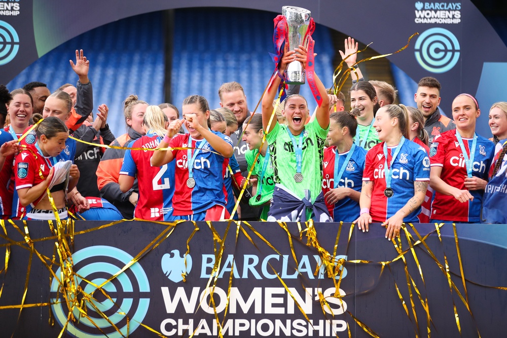 Arsenal’s WSL title hopes ended by record-breaking goal as Crystal ...