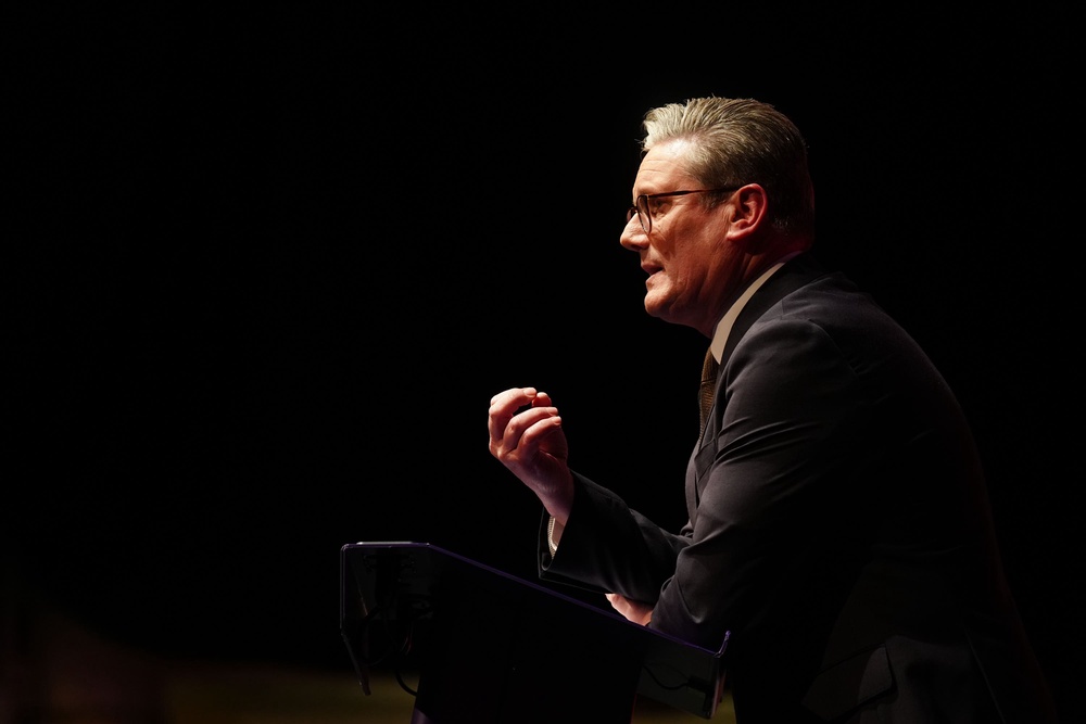 Unions warn Labour not to water down package on workers’ rights