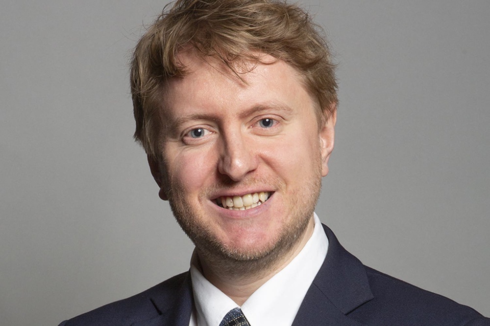 Former Tory MP Mark Logan quits party to back Labour at election