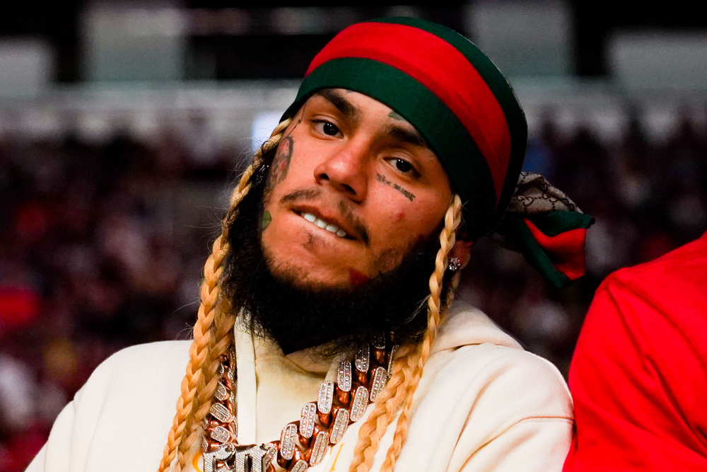 Controversial rapper sentenced for probation violation