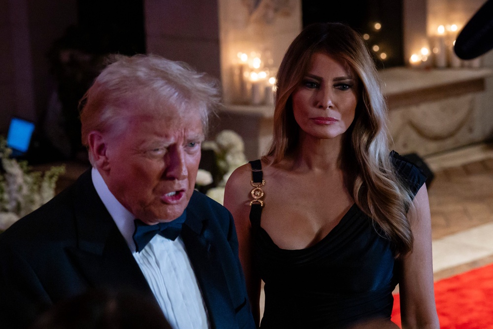 Donald Trump and wife Ivana walk Mar-a-Lago red carpet at New Year’s Eve party
