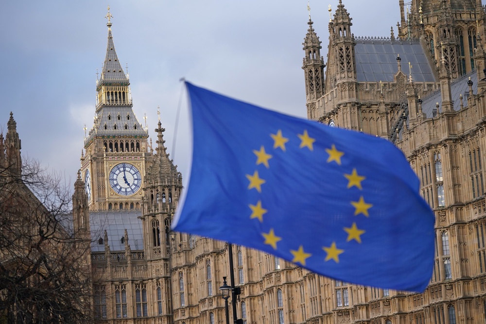 Young Britons wanting to work or study in EU face ‘tangle of Brexit red ...