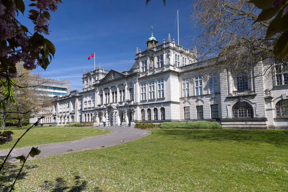 Welsh Government accused of ‘waving white flag’ over Cardiff University ... Welsh Government accused of ‘waving white flag’ over Cardiff University ...