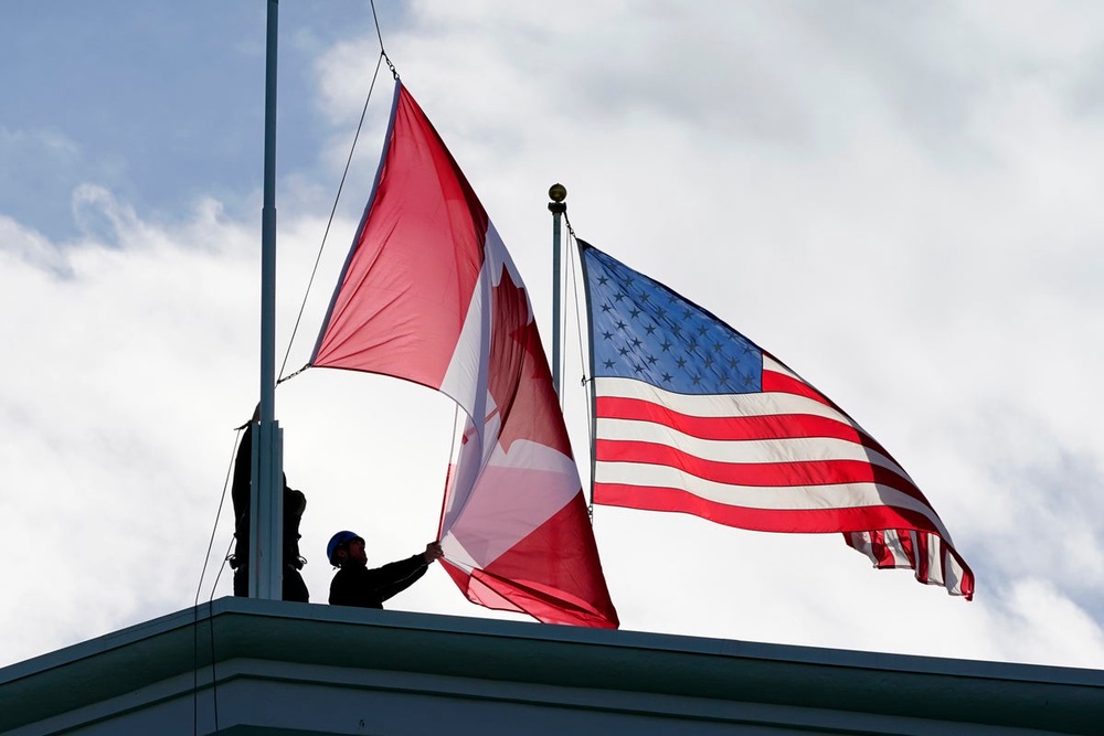 Nearly one in three Canadians believe the U.S may try to invade them ...