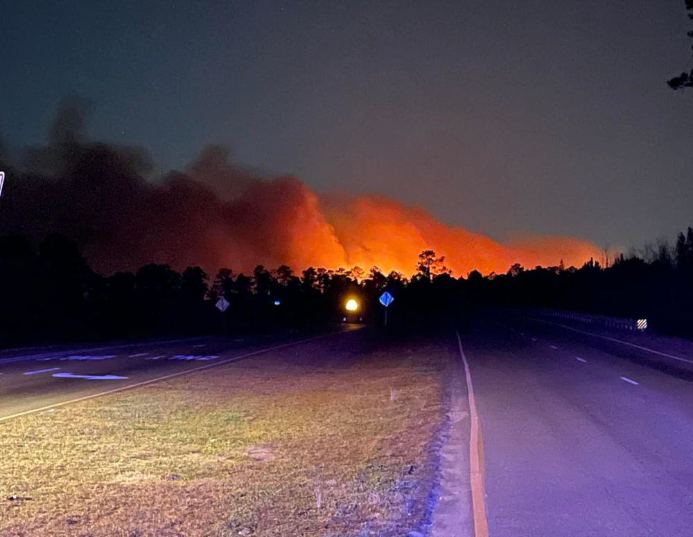 Carolina wildfire map: North and South Carolina enter state of ...