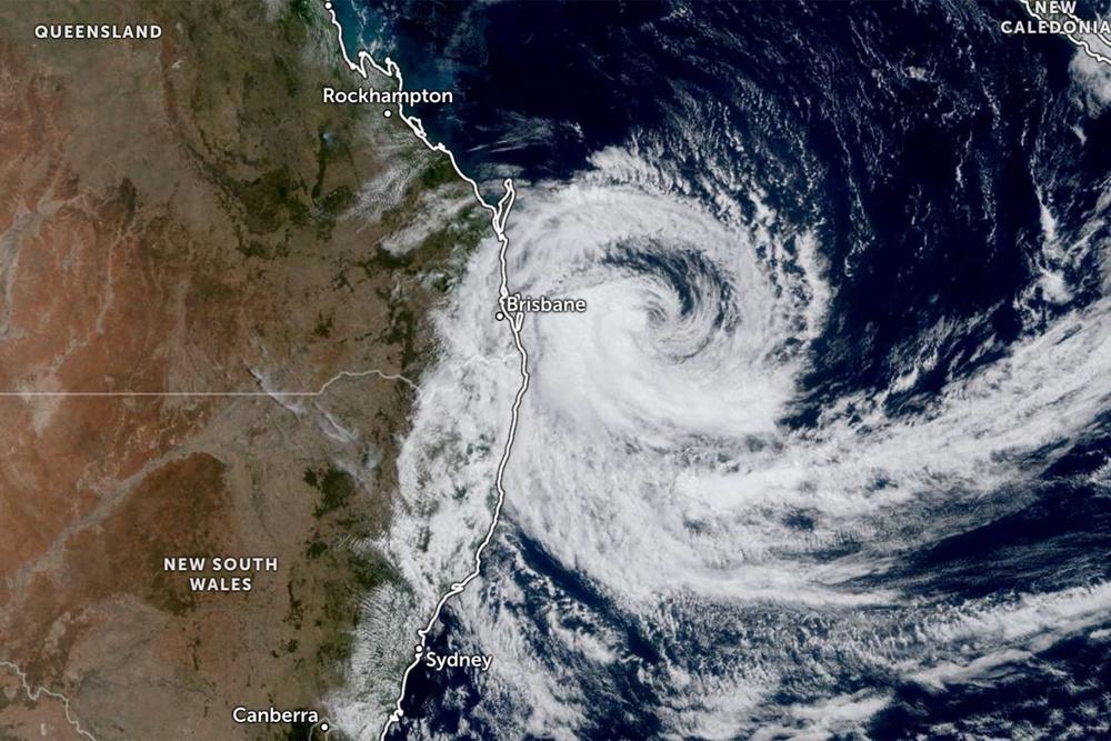 Cyclone Alfred mapped: When and where will the Category 2 storm make ...