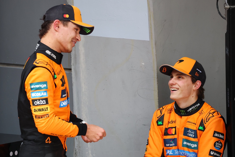 F1 Chinese GP LIVE: Oscar Piastri leads home McLaren one-two despite ...