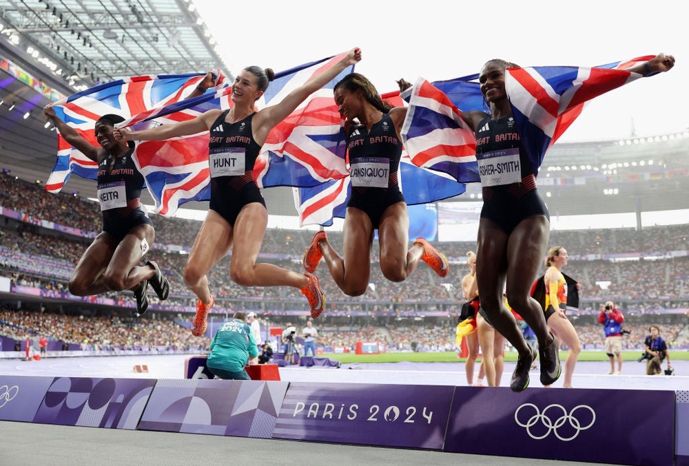 British sprint star Amy Hunt on red carpets, racing Keely Hodgkinson ...