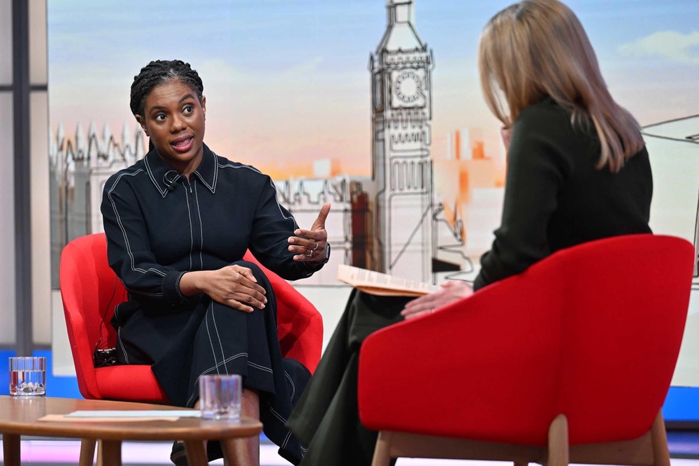 David Lammy accuses Kemi Badenoch of ‘cheerleading’ for Israel over ...