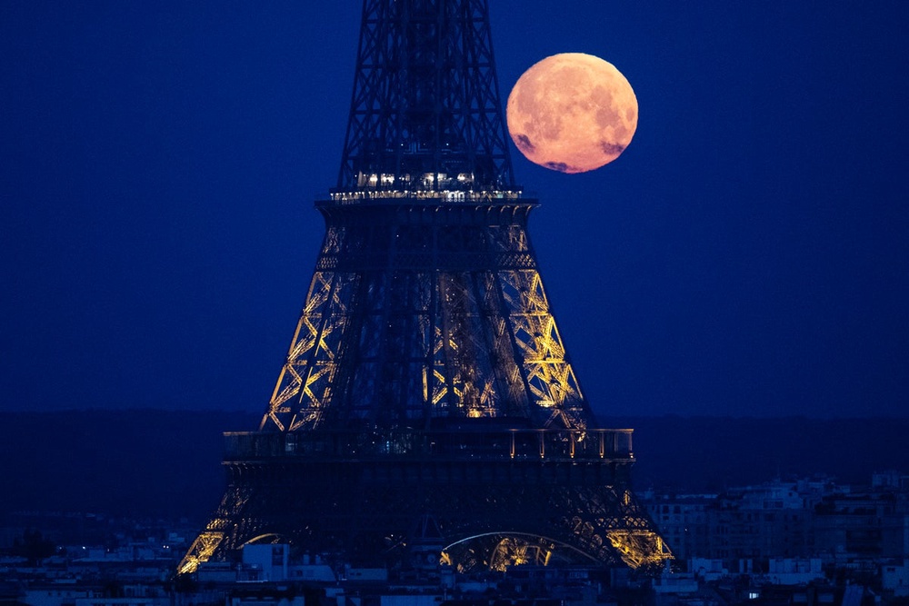 Here’s how to see the first pink moon of 2025