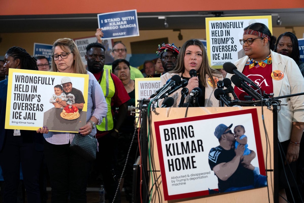 Who is Paula Xinis, the federal judge overseeing the Abrego Garcia case?