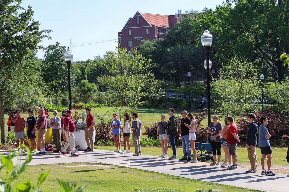 FSU shooting victims include a school employee whose dad was a Cuban ...