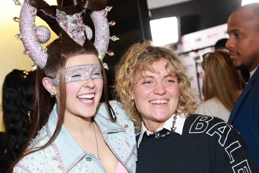 JoJo Siwa’s partner claims pop singer ‘dumped’ them while Chris Hughes ...