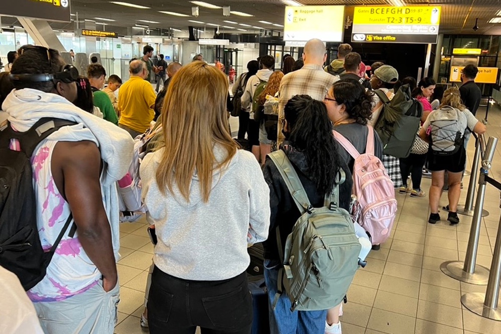 Connecting flights at Amsterdam? KLM demands you have an EU-compatible passport