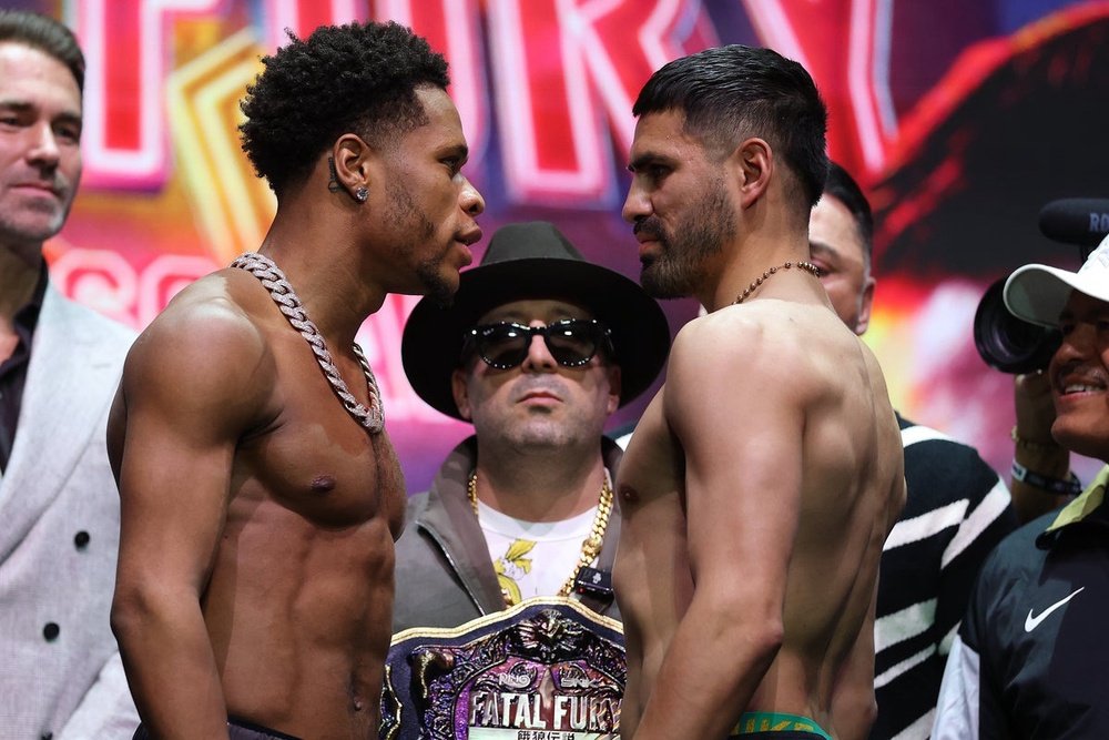 Devin Haney vs Jose Ramirez: Start time, undercard and how to watch fight tonight