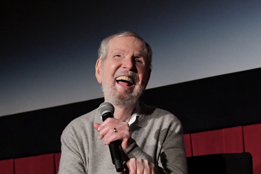 Robert Benton death: Oscar-winning director of Kramer vs. Kramer dies aged 92