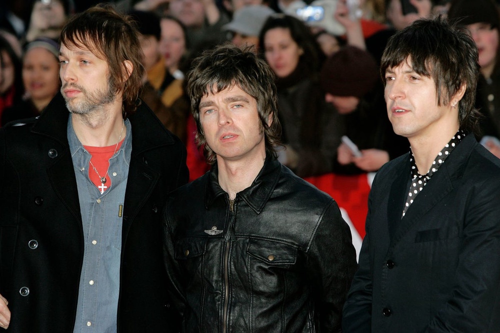 Former Oasis bassist Andy Bell says he’s joining Noel and Liam ...