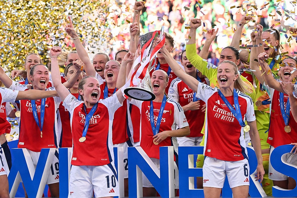 Arsenal vs Barcelona LIVE: Underdog Gunners make history with stunning ...