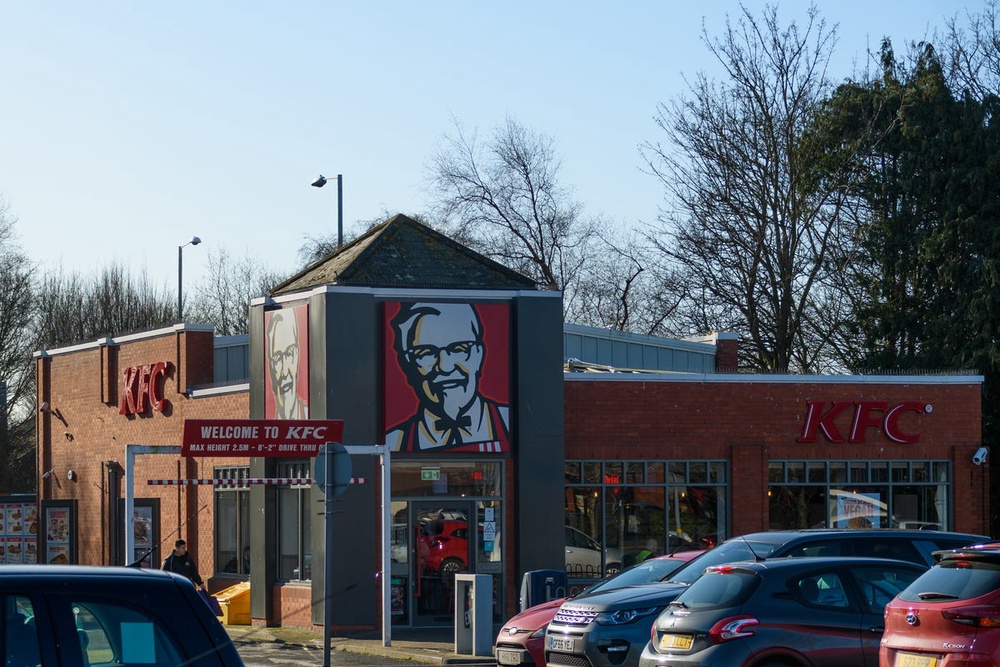 KFC to create thousands of new UK jobs as fried chicken demand reaches ...