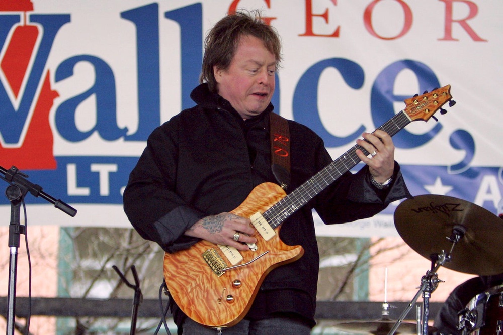 Rick Derringer, who had a hit with 'Hang On Sloopy' and produced 'Weird Al,' dies at 77