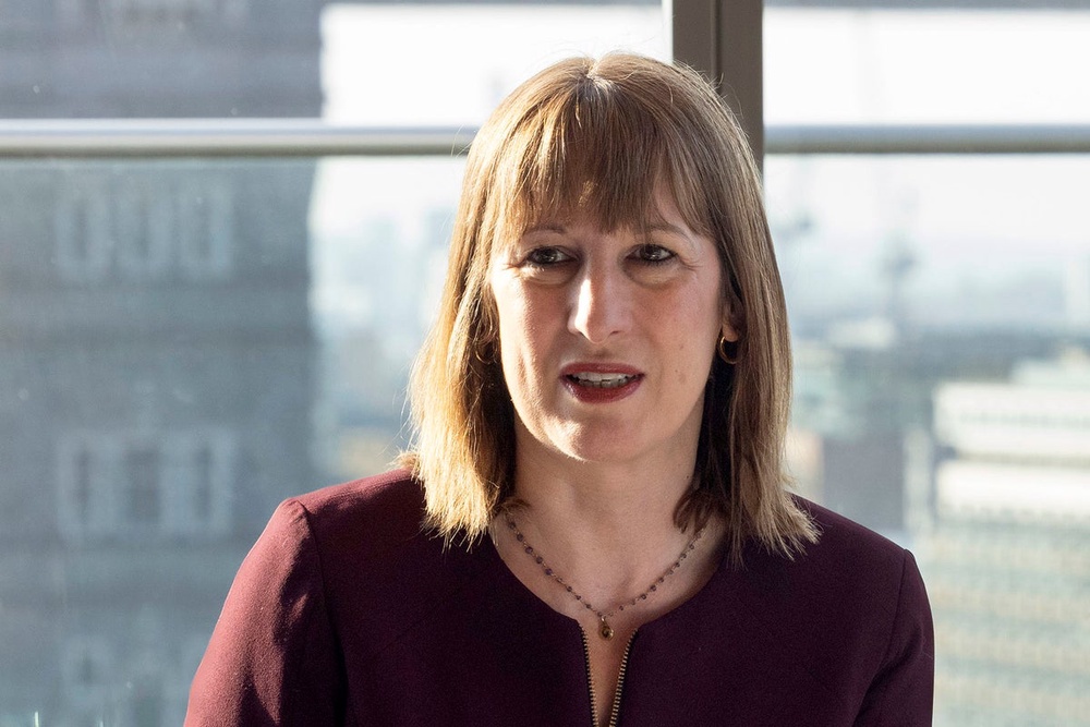 Labour ‘at war’ over Reeves’ spending review amid fears manifesto ...